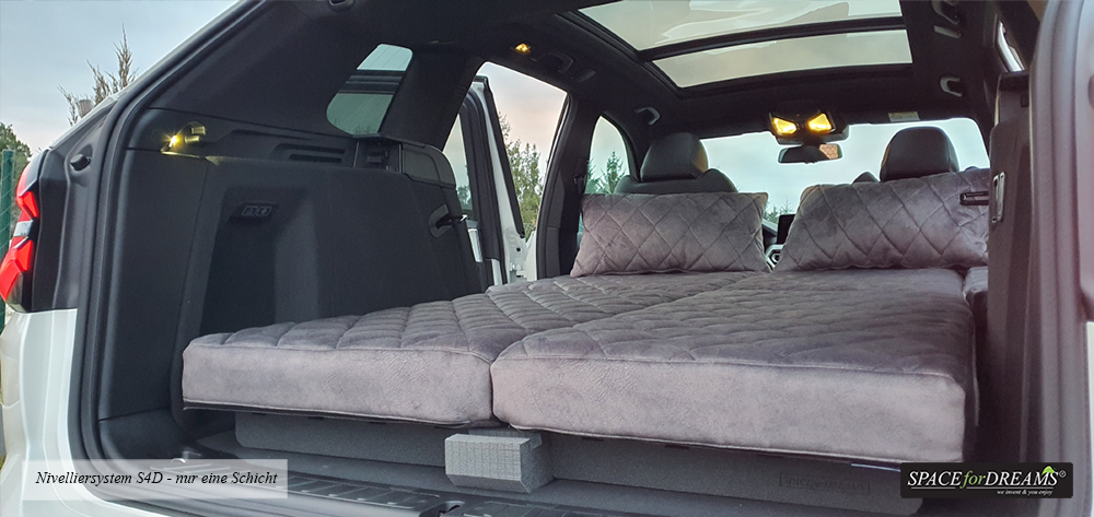 Folding foam mattress for car - SPACEBED® for BMW X3 | space4dreams.com