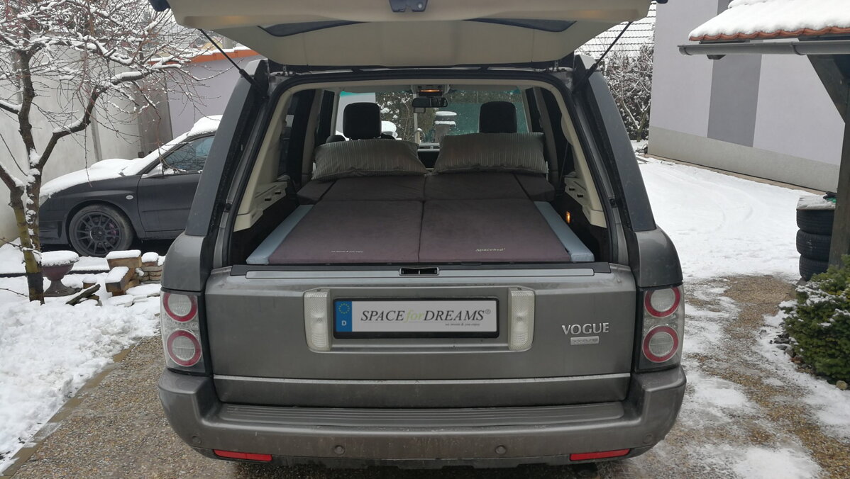Mattress for car - SPACEBED® for Range Rover | space4dreams.com