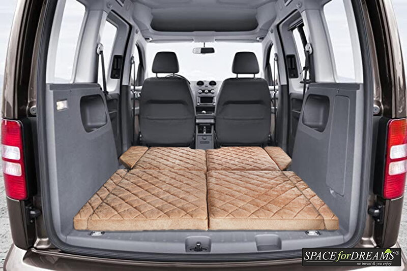 Sleeping in the car VW Caddy