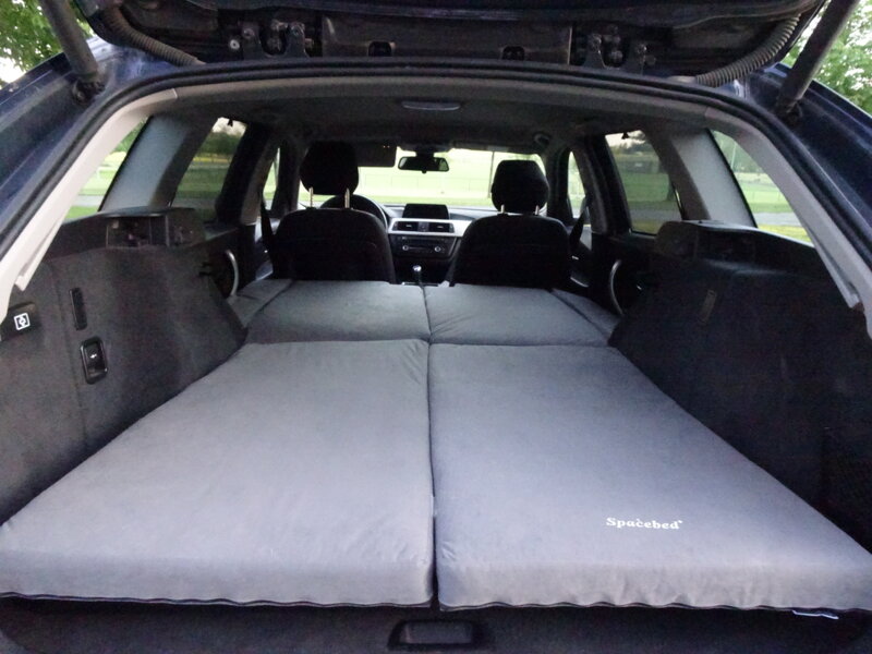 Trunk foam mattress - SPACEBED® for BMW 3 Touring | space4dreams.com